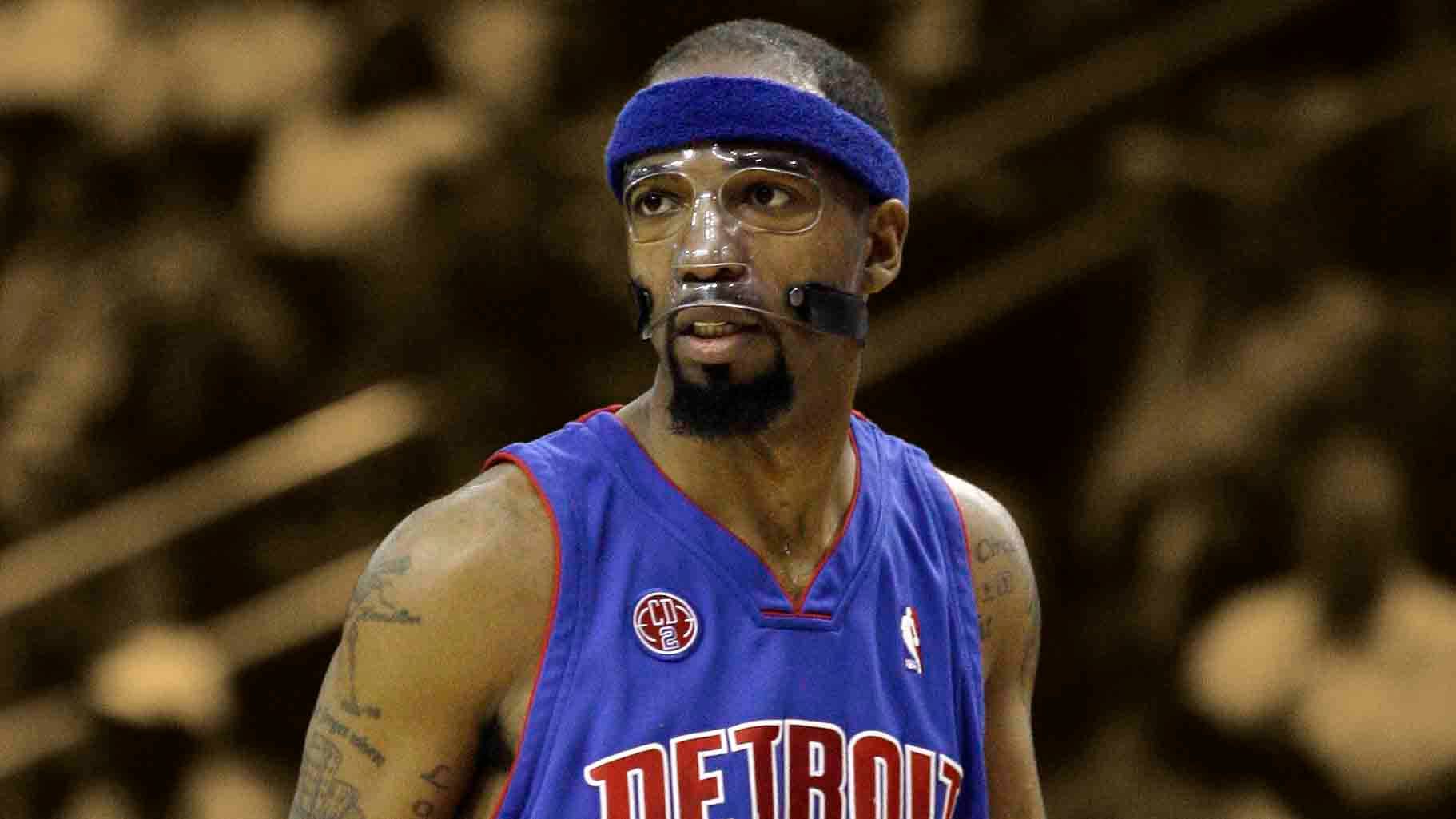 Rip Hamilton explains the secret behind his mask - Basketball Network