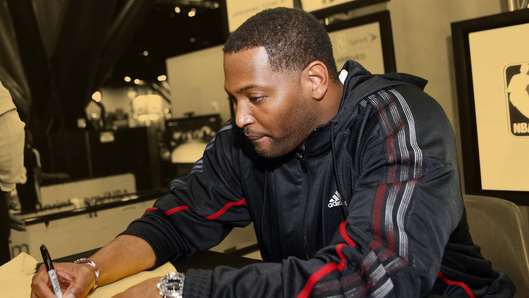 Robert Horry on why Kobe never hesitated to pass him the ball ...