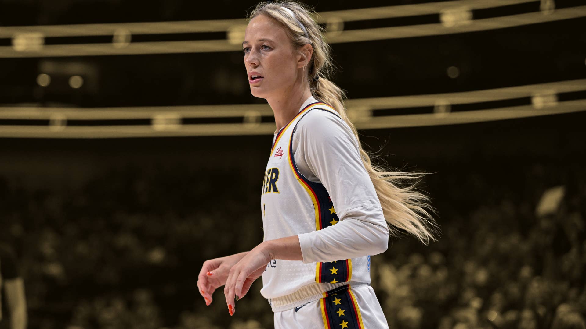 Sophie Cunningham explains her viral "dildo" tweet - Basketball Network