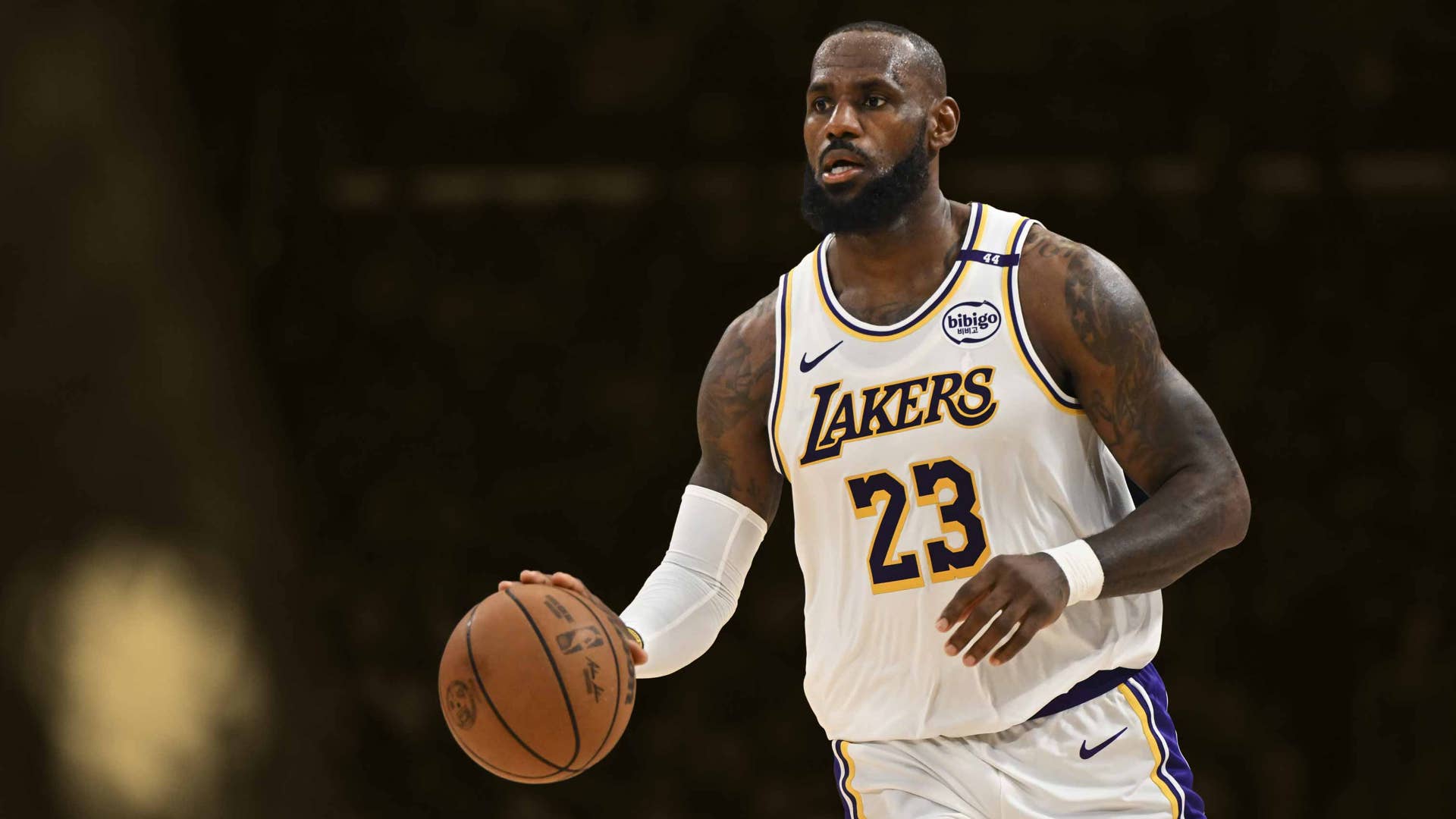 LeBron James' secret to playing back to backs in Year 22 - Basketball ...