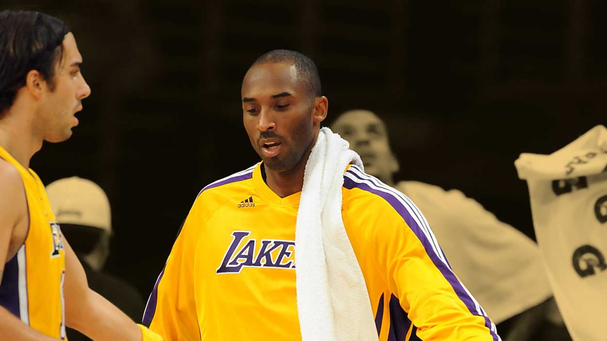 Sasha Vujacic explains difference between No. 8 and No. 24 Kobe ...