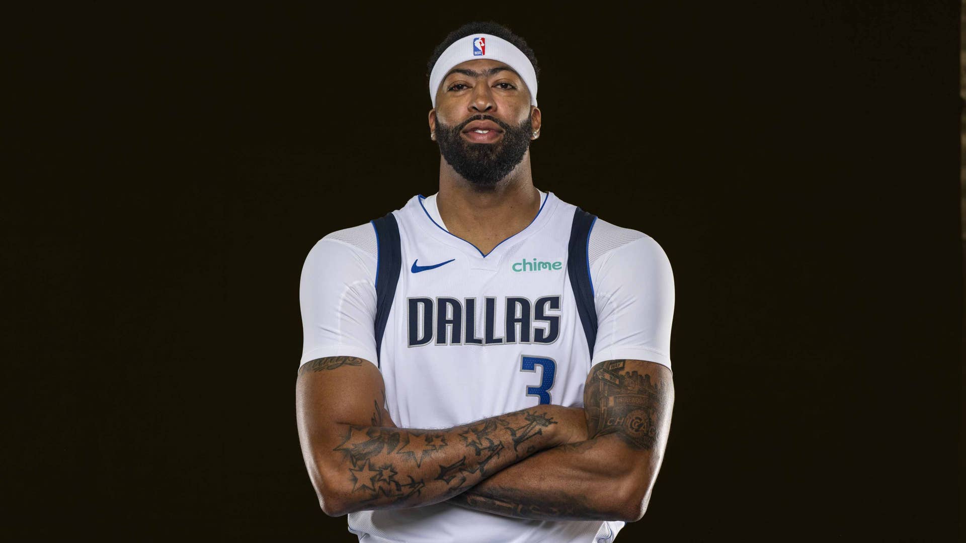 Anthony Davis shuts down training camp weight gain concerns ...