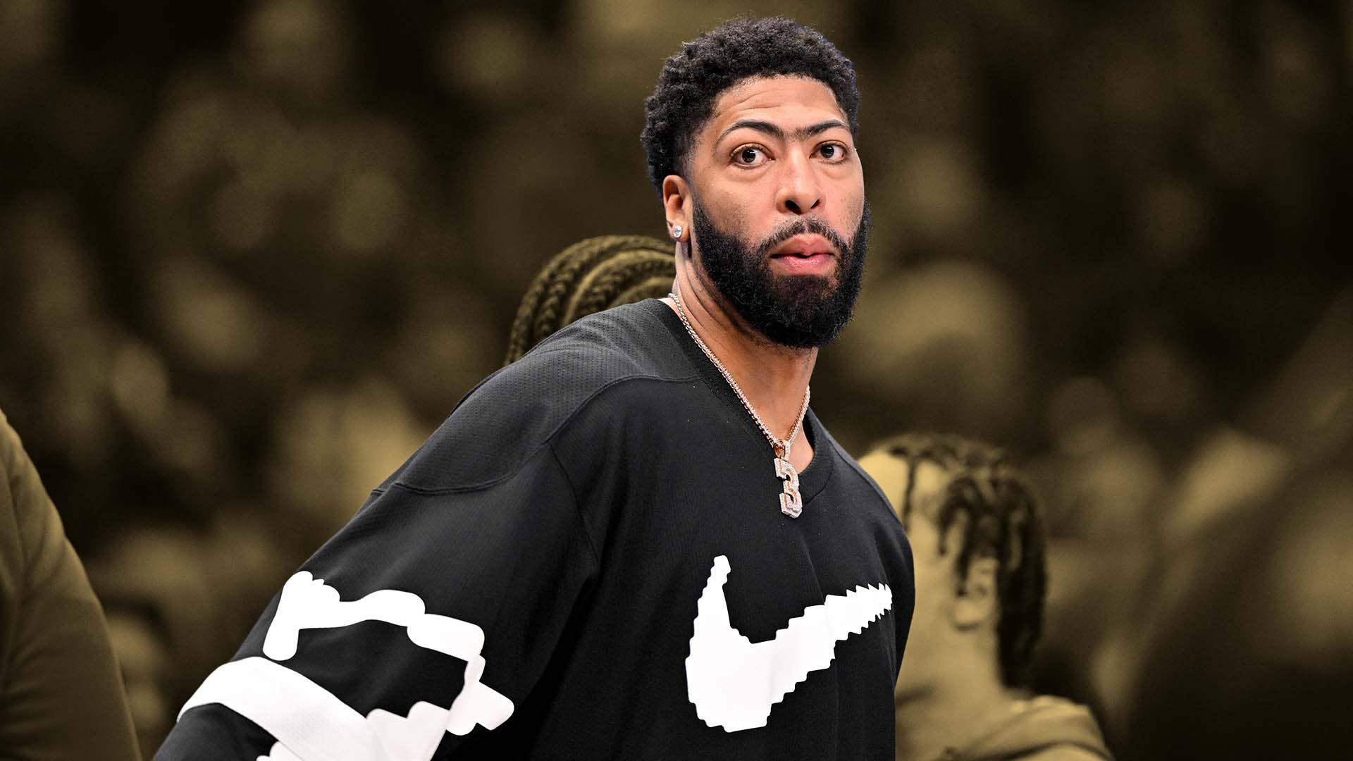 Tim Bontemps gives an update on Anthony Davis' contract situation ...
