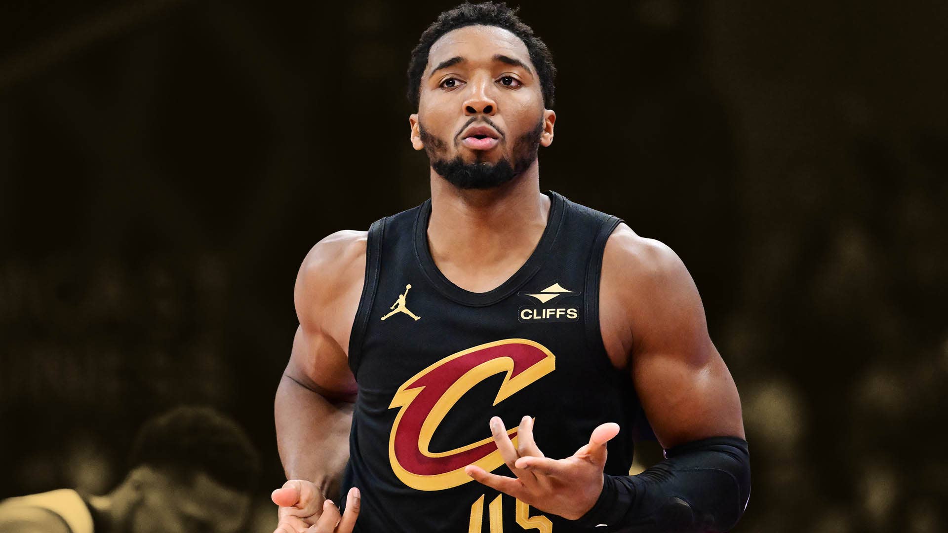 Donovan Mitchell calls out on the massive FT disparity in Game 1 loss ...