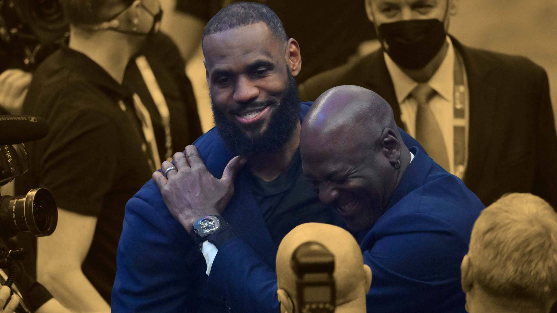 LeBron James sends a heartfelt message to Michael Jordan after 23 ...