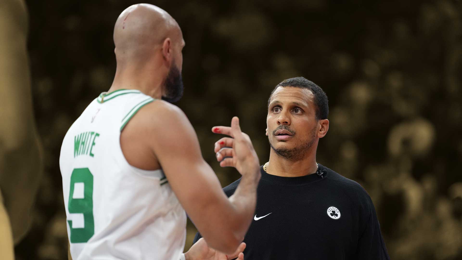 Joe Mazzulla defends Kenny Atkinson after bold Derrick White claim ...