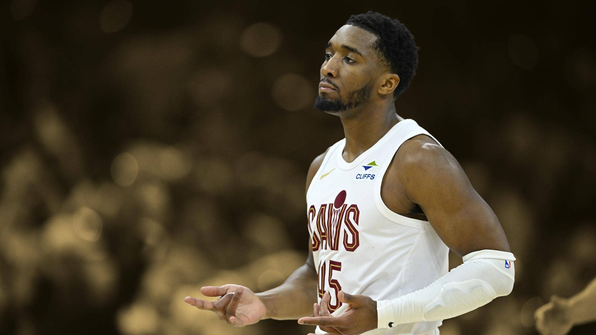 Donovan Mitchell appears to shut down Cavaliers exit rumors with latest ...