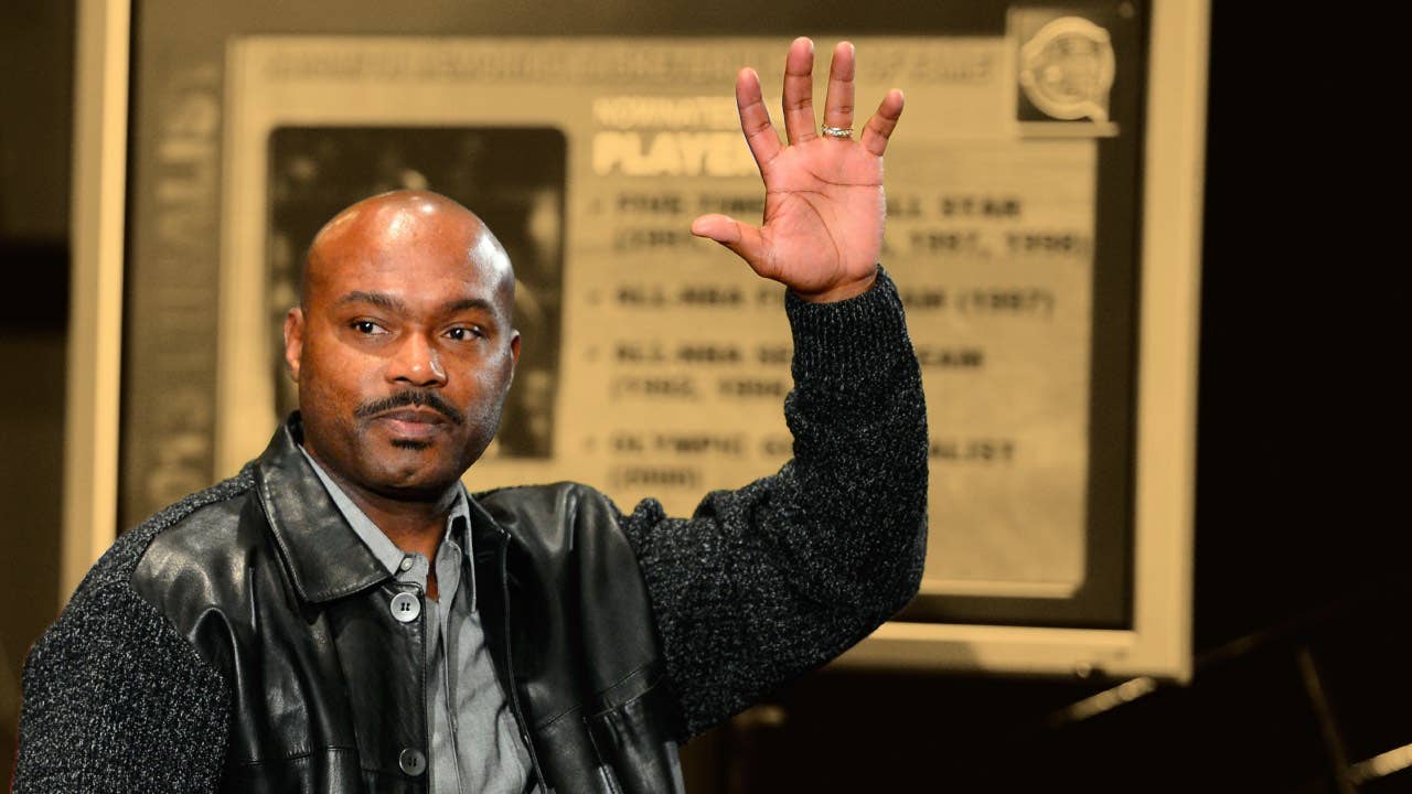 Tim Hardaway on the first time his dad apologized to him - Basketball ...