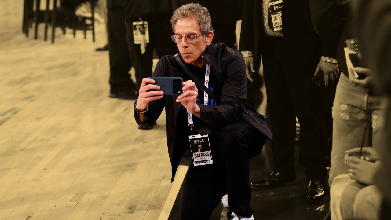 Ben Stiller had a superstitious ritual after the NY Knicks loss ...