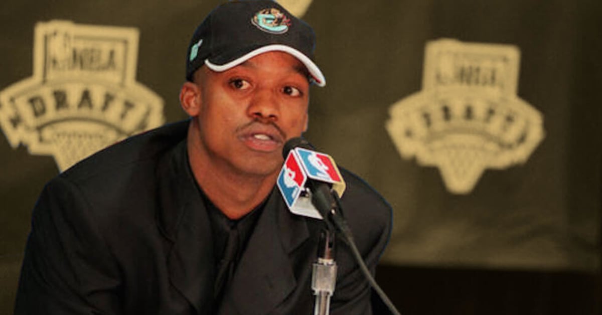 The airport incident that convinced Steve Francis not to play for the ...