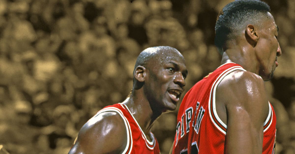 Scottie Pippen said it was hard to play with Jordan at first ...