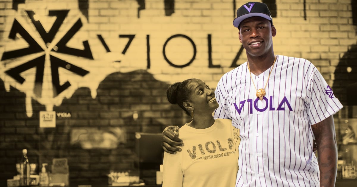 Al Harrington shares his mom was regularly beating him one-on-one ...