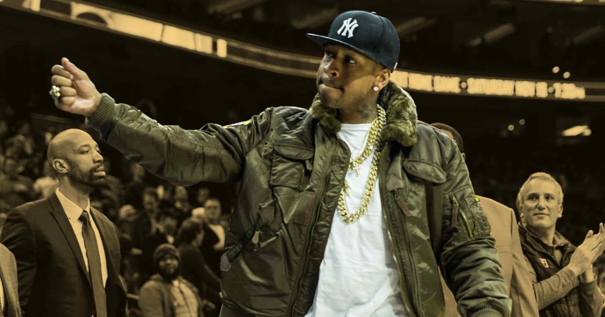 Allen Iverson's "small man complex" made him wear oversized clothes ...