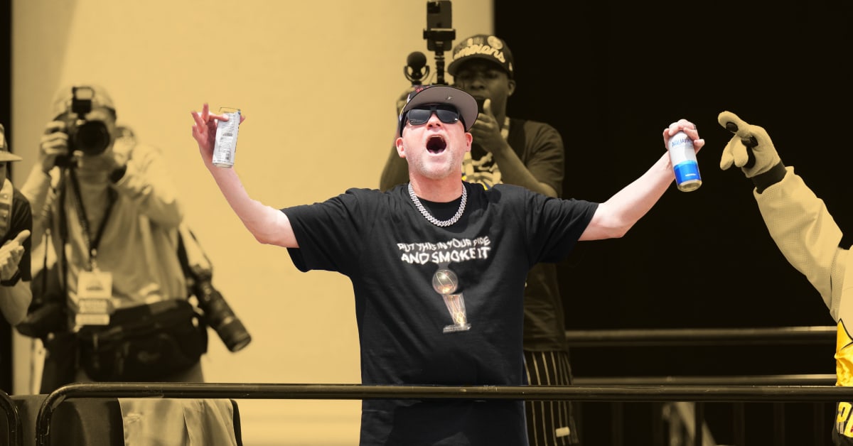 Mike Malone doesn’t understand why the Los Angeles Lakers still keep ...