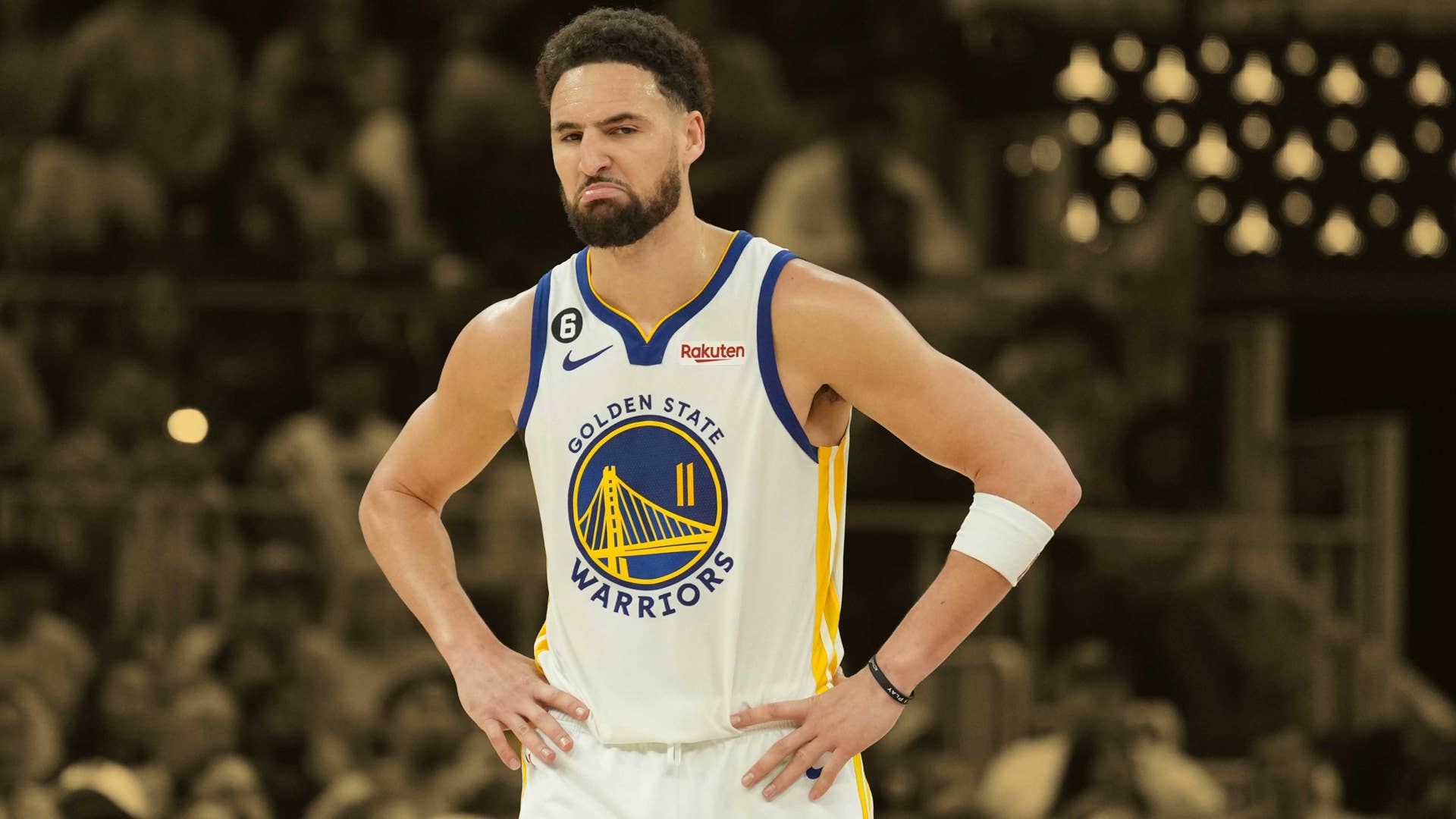 Klay made a bold claim when comparing the 2016 Warriors to the Showtime ...
