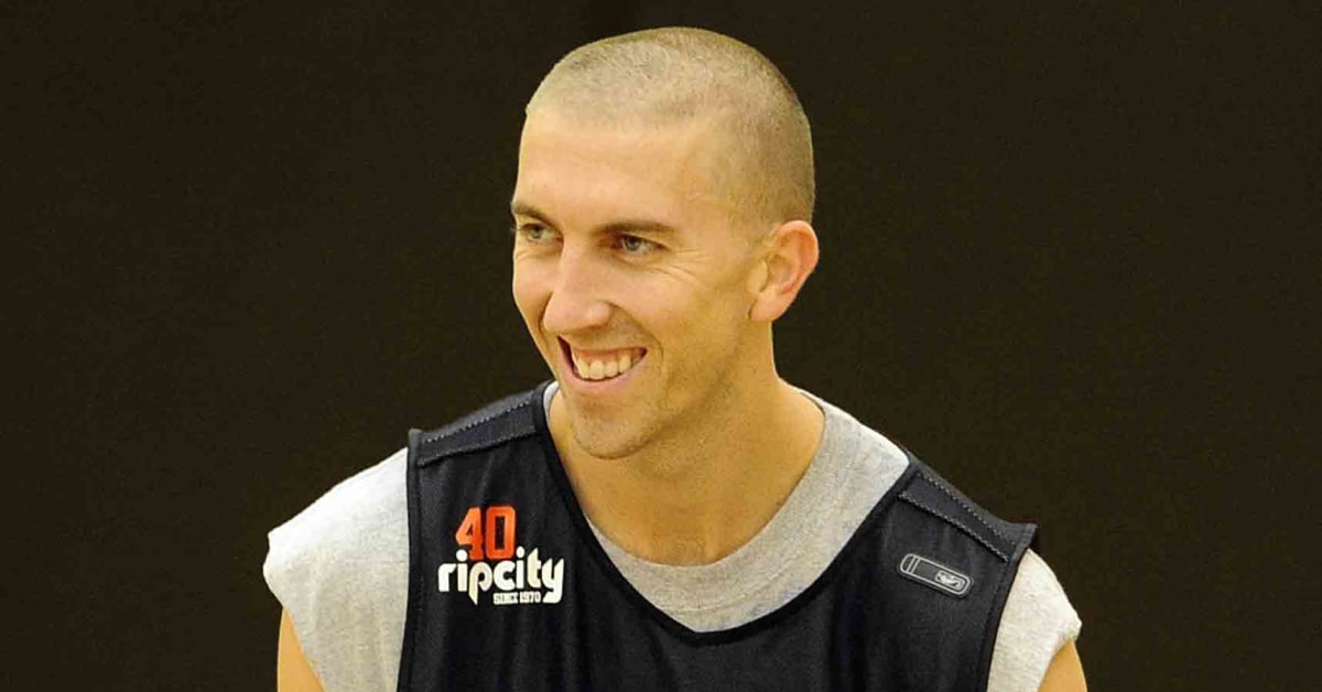 Steve Blake’s basketball coach at Oak Hill initially didn’t know that ...