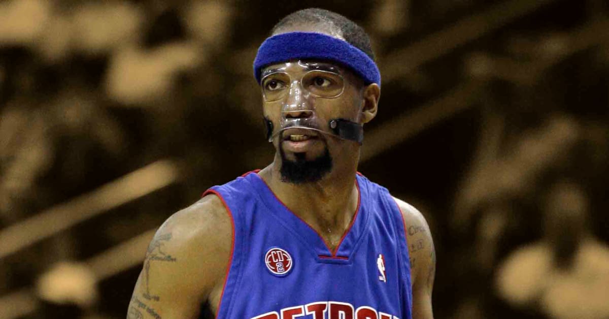 Rip Hamilton explains the secret behind his mask - Basketball Network ...