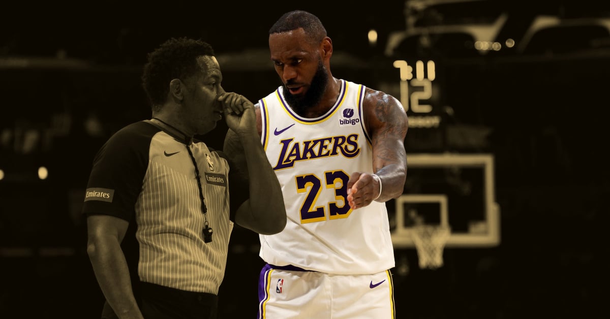 LeBron James humorously responds to the shot clock malfunction in the ...