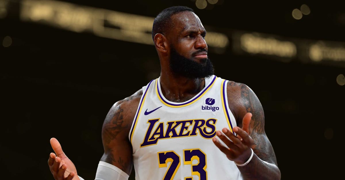 LeBron James sends message to critics who question his skills ...