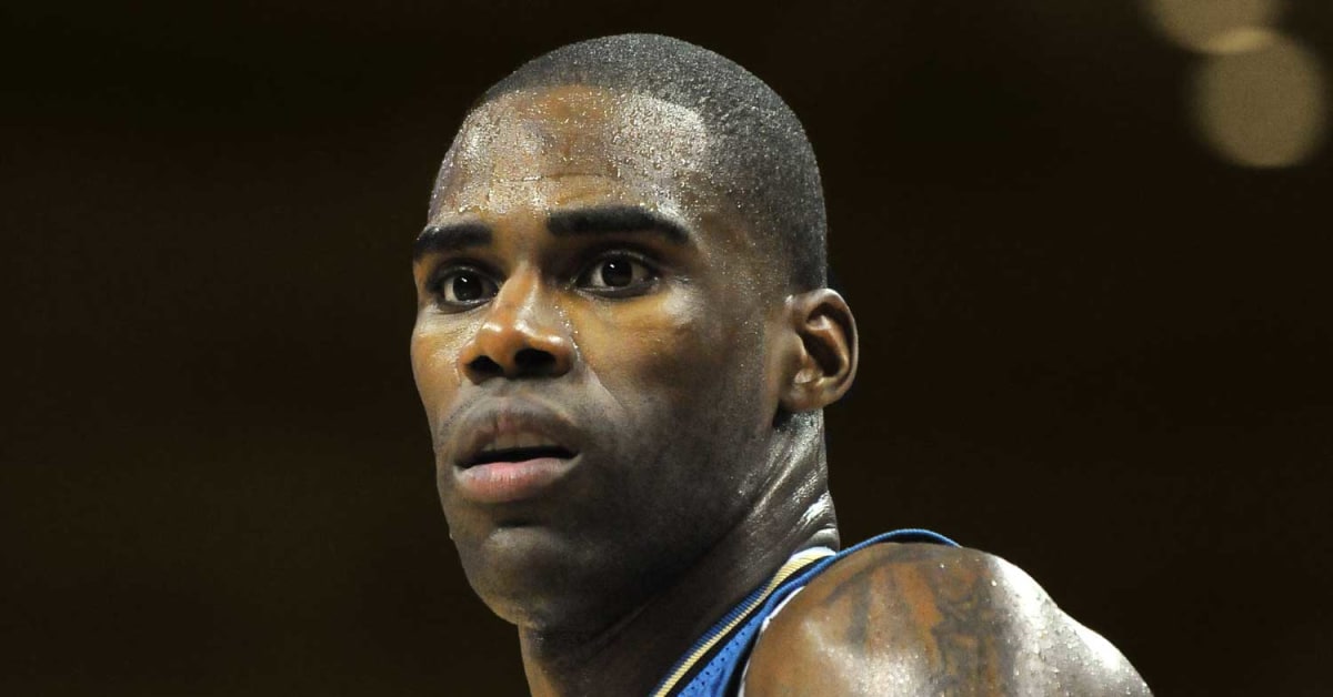 Jamison questioned Cowens' coaching approach with Warriors in 2001 ...