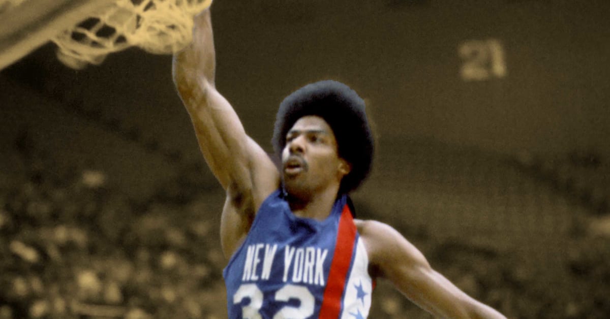 Julius Erving shares what makes dunking from the free throw line so ...