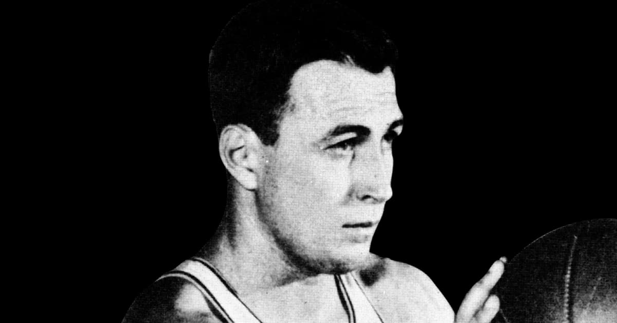 Paul Arizin was recruited by Villanova when he was already studying at ...