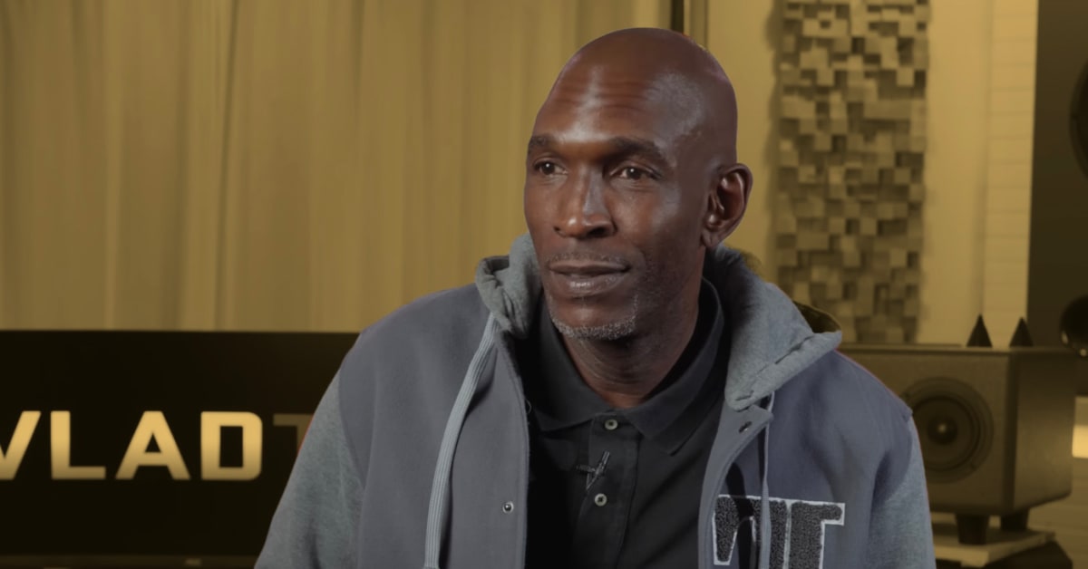 Joe Smith breaks down how he lost millions of dollars over from his NBA ...