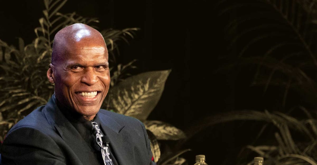 Robert Parish's alleged response after a Lakers staff member's towel ...