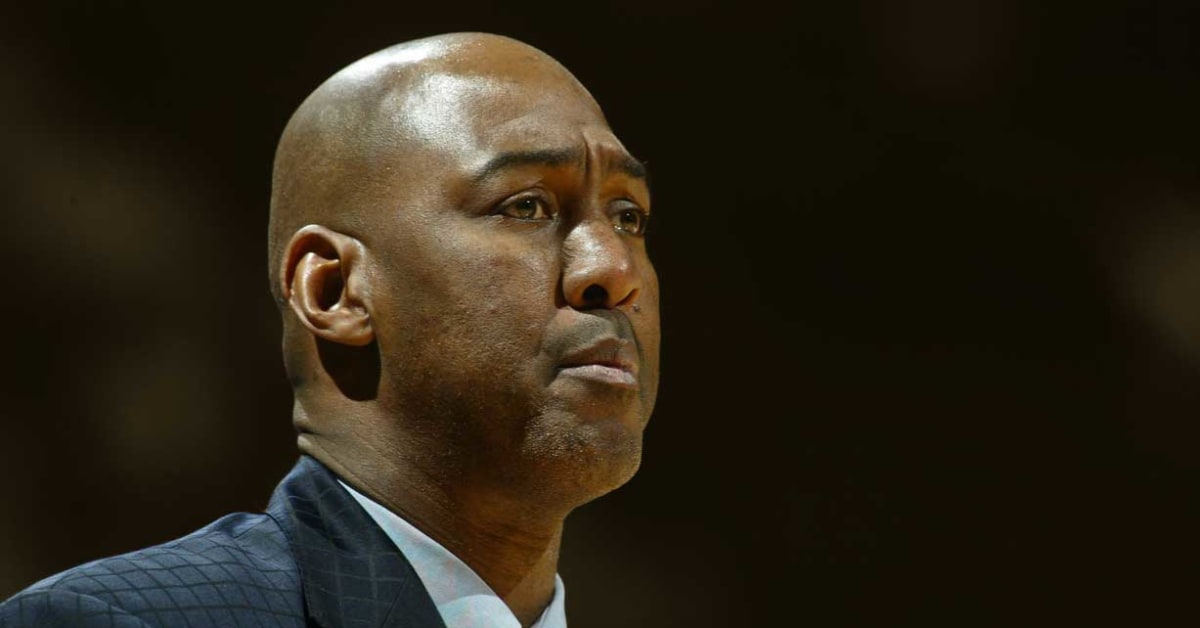 Danny Manning recalls pickup games with Magic Johnson - Basketball ...