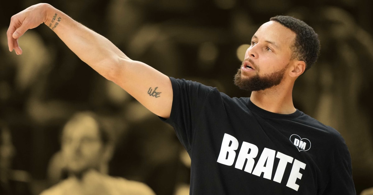 Steph Curry reacts to recent scoring explosions in NBA - Basketball ...