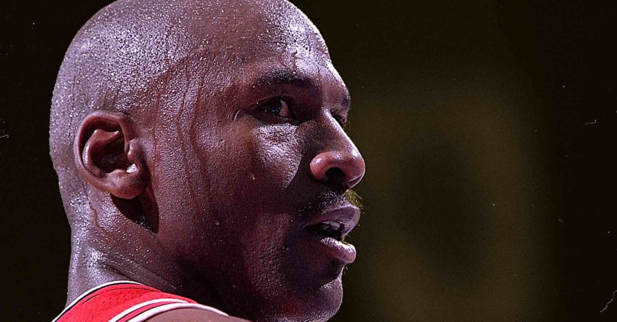 When MJ almost missed his last ASG as a Bull due to illness ...