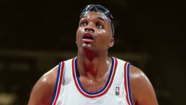 Oliver Miller - Basketball Network - Your daily dose of basketball