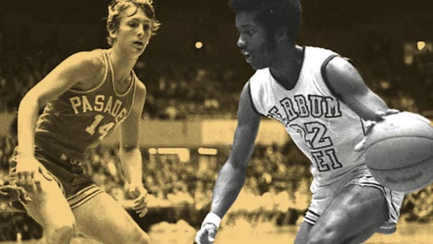 Raymond Lewis - Basketball Network - Your daily dose of basketball