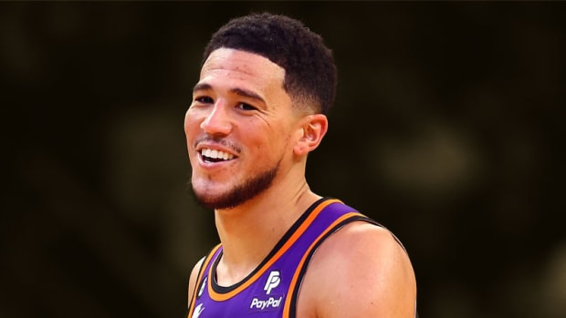 Devin Booker - Basketball Network - Your daily dose of basketball