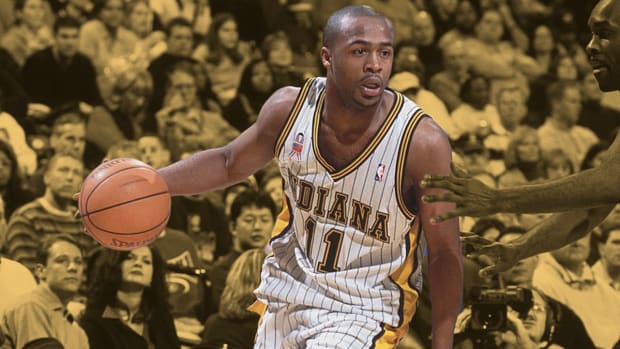 Jamaal Tinsley - Basketball Network - Your daily dose of basketball