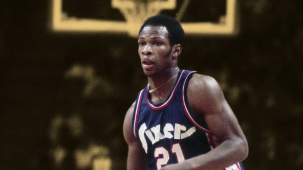 World B.Free - Basketball Network - Your daily dose of basketball