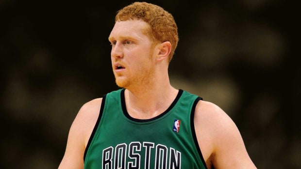 Brian Scalabrine - Basketball Network - Your daily dose of basketball