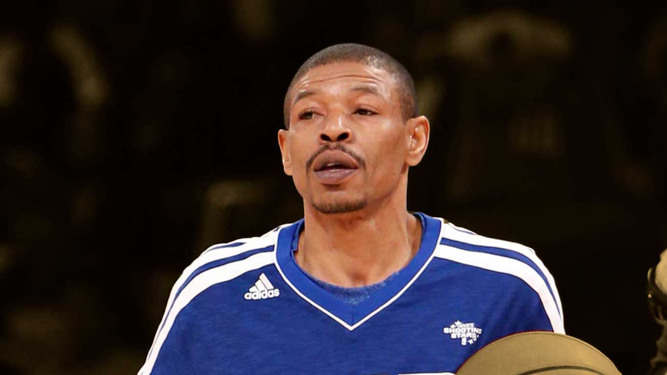 Muggsy Bogues - Basketball Network - Your daily dose of basketball