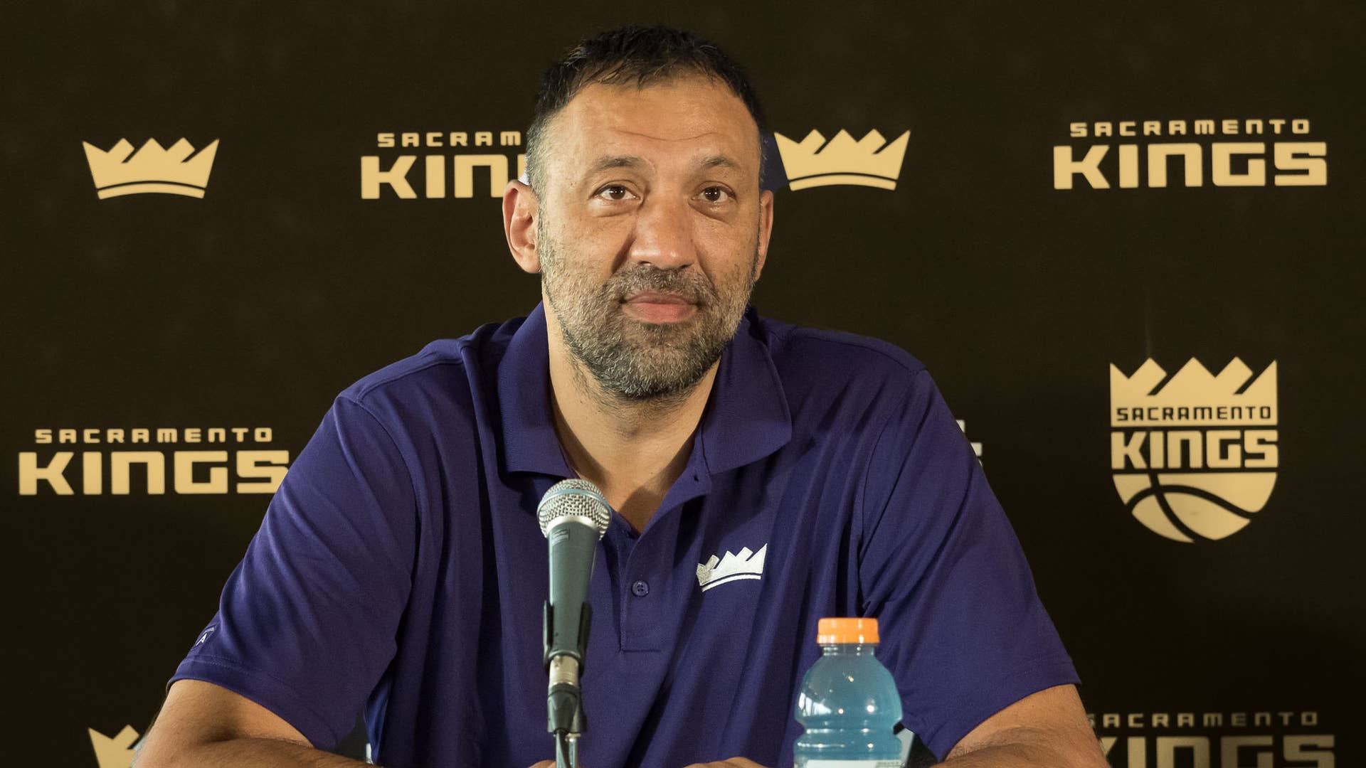 Vlade Divac - Basketball Network - Your daily dose of basketball
