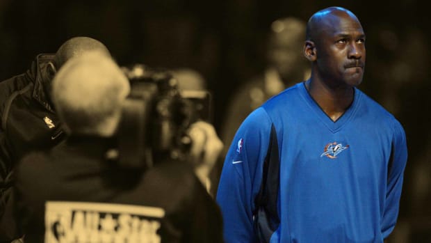 Michael Jordan on how his hands were his secret weapon - Basketball ...