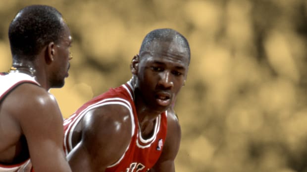 The heartbreaking story of Maurice Stokes - Basketball Network - Your ...