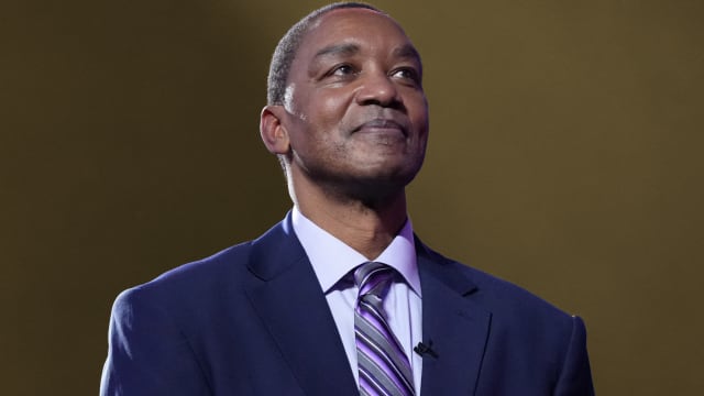 Isiah Thomas gets honest about Kobe Bryant copying Michael Jordan ...