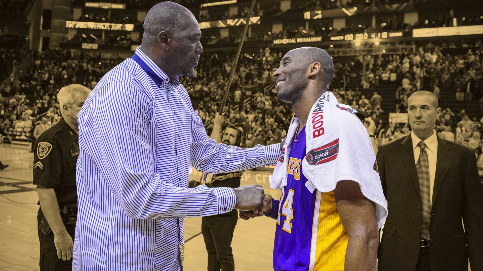 Hakeem Olajuwon refuted the notion that he faked an injury for contract ...
