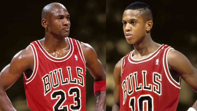 B.J. Armstrong on Jordan's scathing Hall of Fame speech - Basketball ...