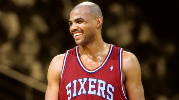 Charles Barkley's short-lived trade to the Los Angeles Lakers ...