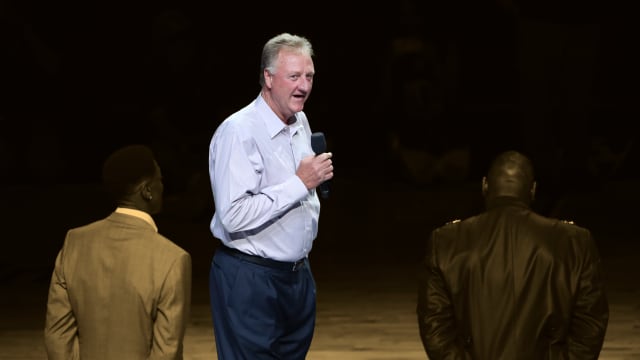 Larry Bird almost beat Brian Shaw and Reggie Lewis 1-on-2 - Basketball ...