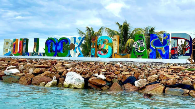 Reggie Bullock on buying a $2 mil island in Belize - Basketball Network ...