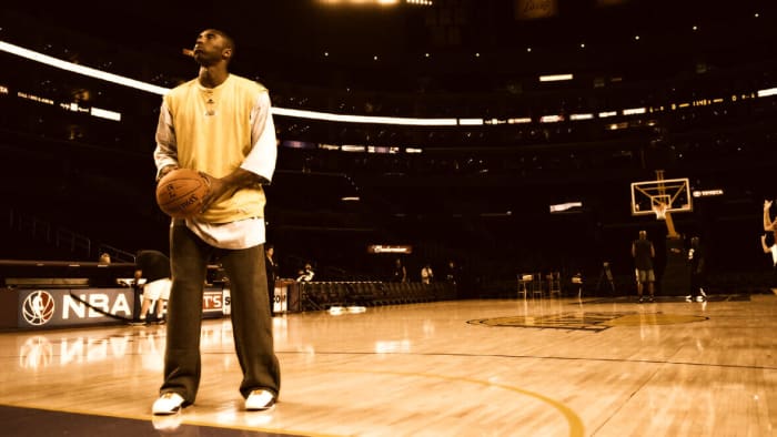 SPORTS PSYCHOLOGIST THAT WORKED WITH KOBE BRYANT: "He had a commitment ...
