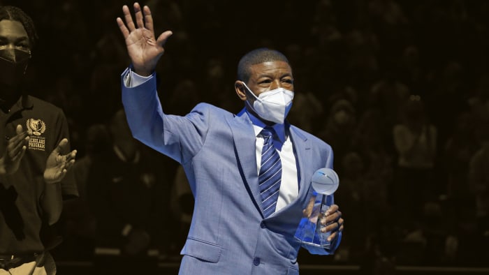 Muggsy Bogues talks about the fact he is still All-Time assists and ...