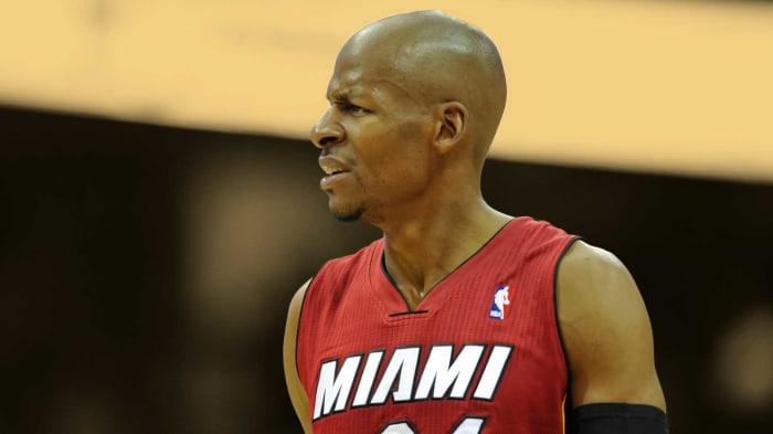 Rick Barry contends Ray Allen's historic three-pointer shouldn't have ...